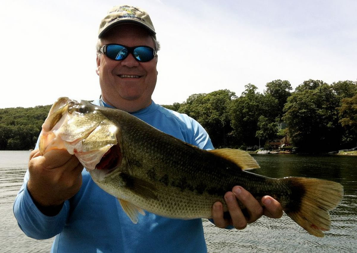 The Bug of the Mud - Bass Fishing Videos and Tips | BASSIN' USA